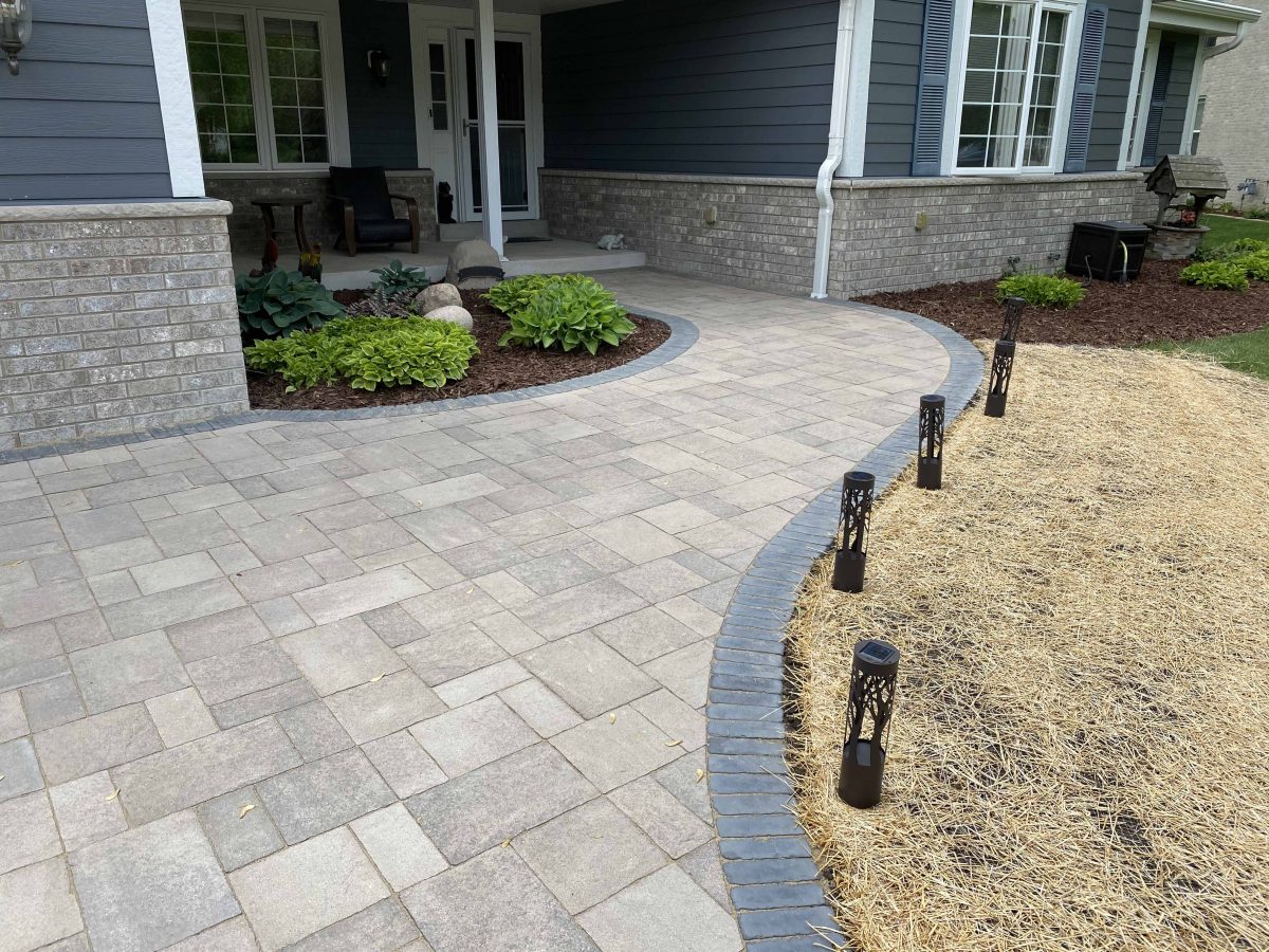 WALKWAYS - Grow Rite Landscape